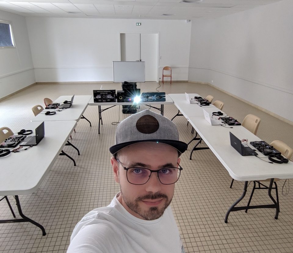 Atelier DJ - Mix Is Cool